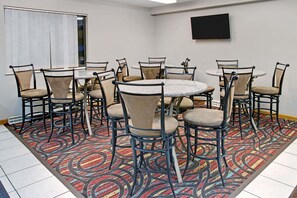 Pequeno-almoço takeaway diário incluído 