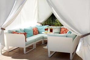 Sheraton Universal Hotel Reviews, Deals & Photos 2023 - Expedia