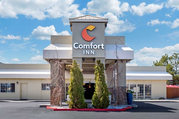 Comfort Inn & Suites Klamath Falls - Klamath Falls, OR