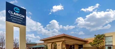 Fachada da propriedade