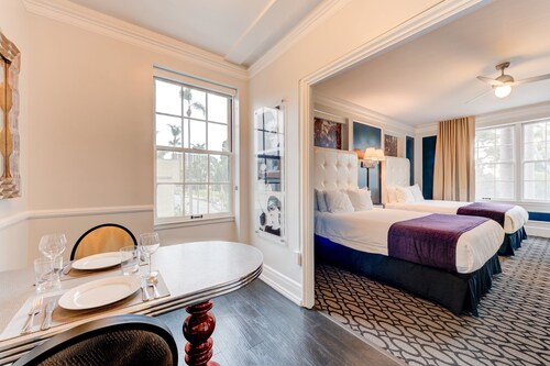 Inn At The Park Reviews, Deals & Photos 2024 - Expedia