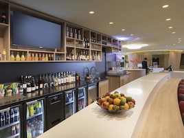 Bar (no alojamento)