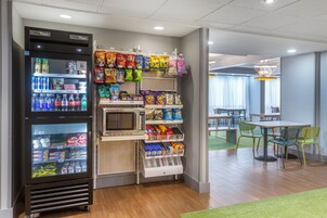 Snack-bar