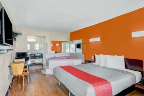 Ferros/tábuas de passar roupa, Wi-Fi de cortesia, roupa de cama