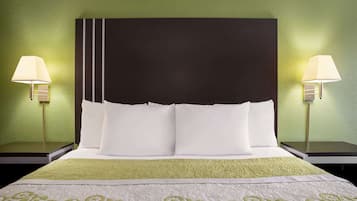 Cortinas/cortinados opacos, berços/camas para crianças grátis