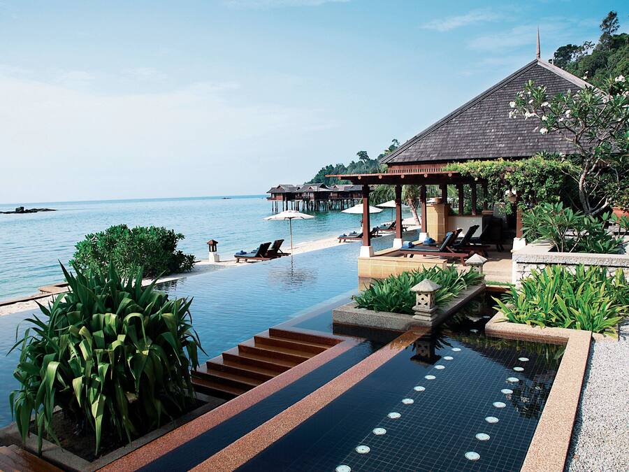 Massagens com pedras quentes, massagens suecas, massagens tailandesas