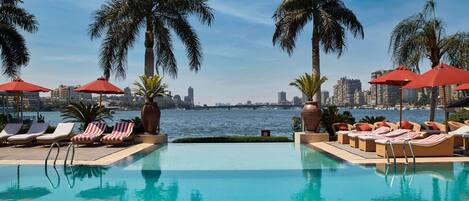 1 quarto, lençóis de algodão egípcio, roupa de alta qualidade, minibar