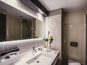 Cofres nos quartos, individualmente decorados