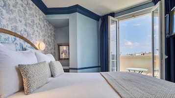 Quarto Duplo Superior, varanda | Cofre no quarto, secretária, quartos insonorizados