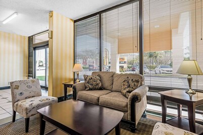 Quality Inn Fort Pierce I-95