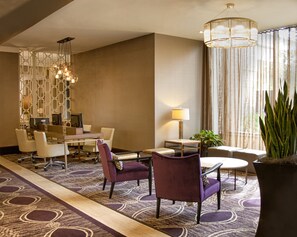 Sala de estar do lobby