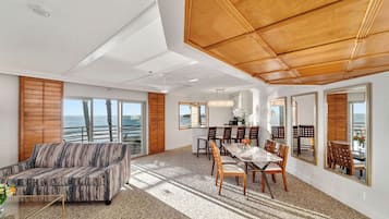 Suíte grand (Master) | 1 quarto, roupas de cama antialérgicas, cofres nos quartos, escrivaninha