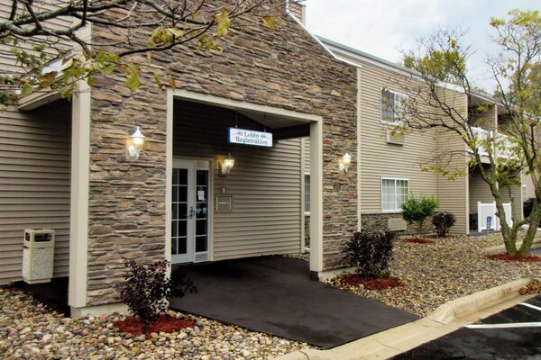 Quality Inn & Suites Red Wing - Red Wing, MN