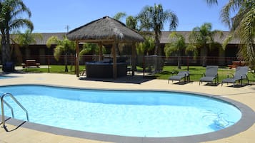 Piscina externa