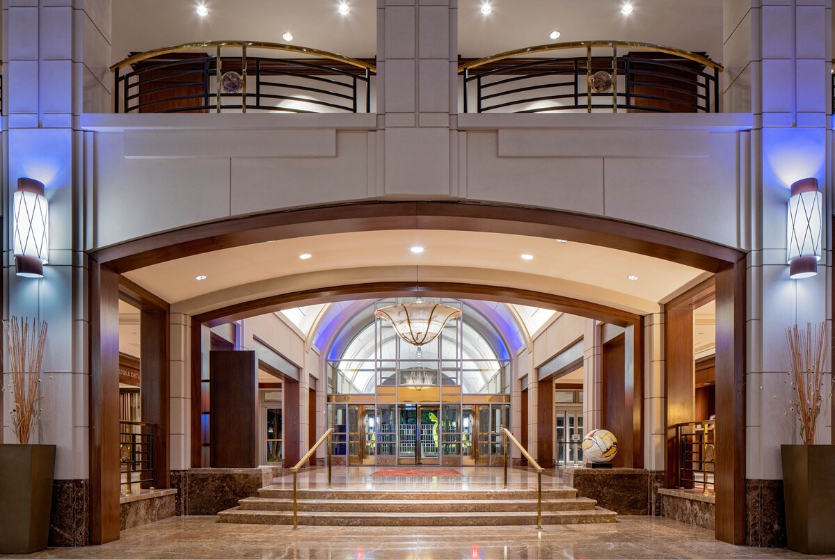 Hyatt Regency Reston (Hotel) Reviews, Deals & Photos 2026 - Expedia.com