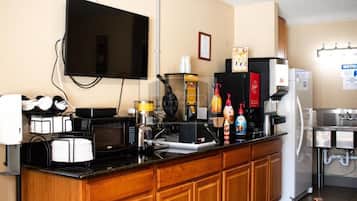 Café da manhã continental grátis