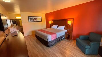 Escrivaninha, ferros/tábuas de passar roupa, Wi-Fi de cortesia