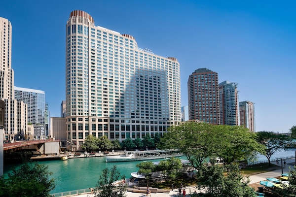 Sheraton Grand Chicago Riverwalk - Chicago, IL