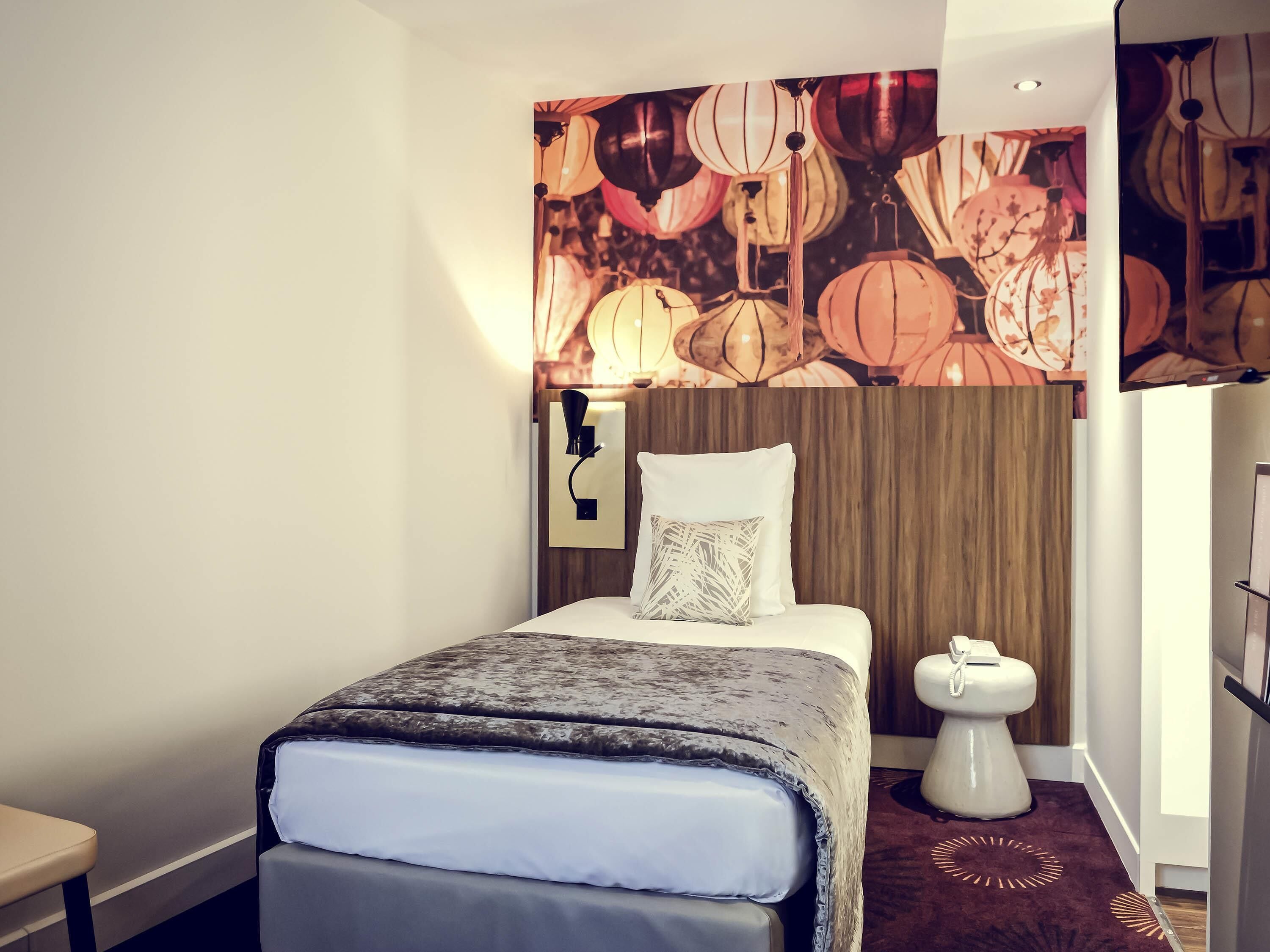 Quarto Clássico, 1 cama individual | Roupa de alta qualidade, camas de colchão viscoelástico, minibar 