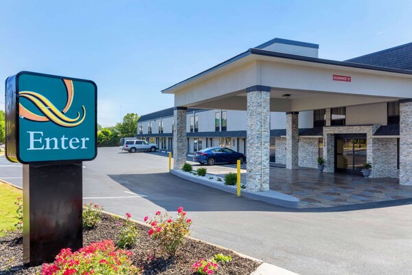 Quality Inn Cleveland North - Cleveland, TN