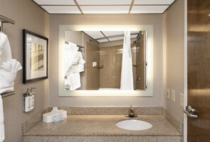 1 quarto, escrivaninha, espaço de trabalho para notebook