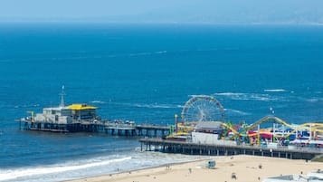 Perto da praia, areia branca