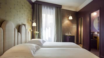 Quarto Triplo | 1 quarto, roupa de alta qualidade, minibar, cofre no quarto
