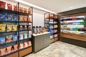 Snack-bar