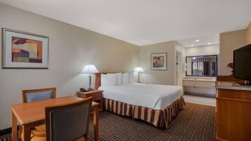 Ferro/tábua de engomar, Wi-fi grátis, roupa de cama fornecida