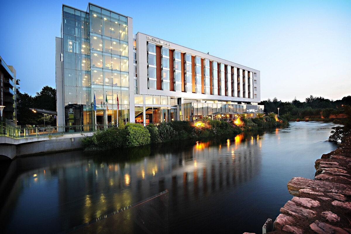 The River Lee Hotel Reviews, Deals & Photos 2023 - Expedia