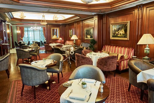 Hotel Napoleon Reviews, Deals & Photos 2024 - Expedia