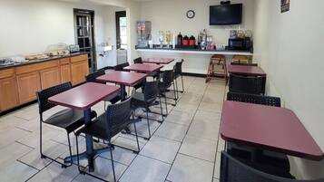 Pequeno-almoço continental diário incluído