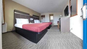 Quarto, 2 camas queen-size, não fumadores | Ferro/tábua de engomar, berços/camas para crianças, camas desdobráveis