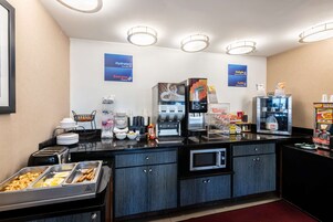 Pequeno-almoço tipo buffet diário incluído 