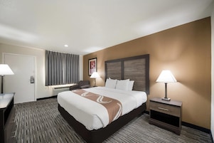 Quarto, fumadores | Secretária, secretária adequada para computadores portáteis