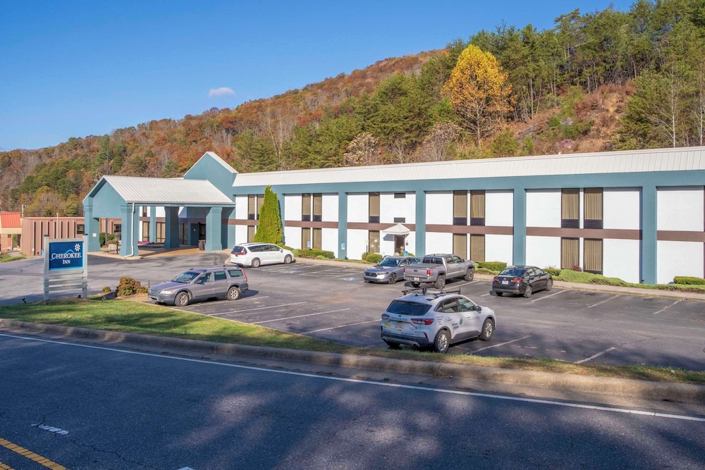 Cherokee Inn - Sylva, NC