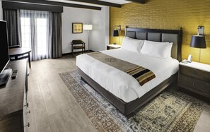 Roupas de cama premium, edredons de pluma, cofres nos quartos