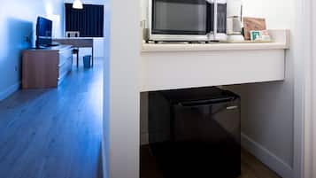 Quarto superior, 2 camas de casal | Escrivaninha, cortinas blackout, quartos à prova de som