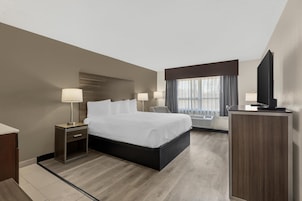 Estúdio Executivo, 1 cama king-size, não fumadores, frigorífico e micro-ondas | Roupa de alta qualidade, edredões de penas, secretária