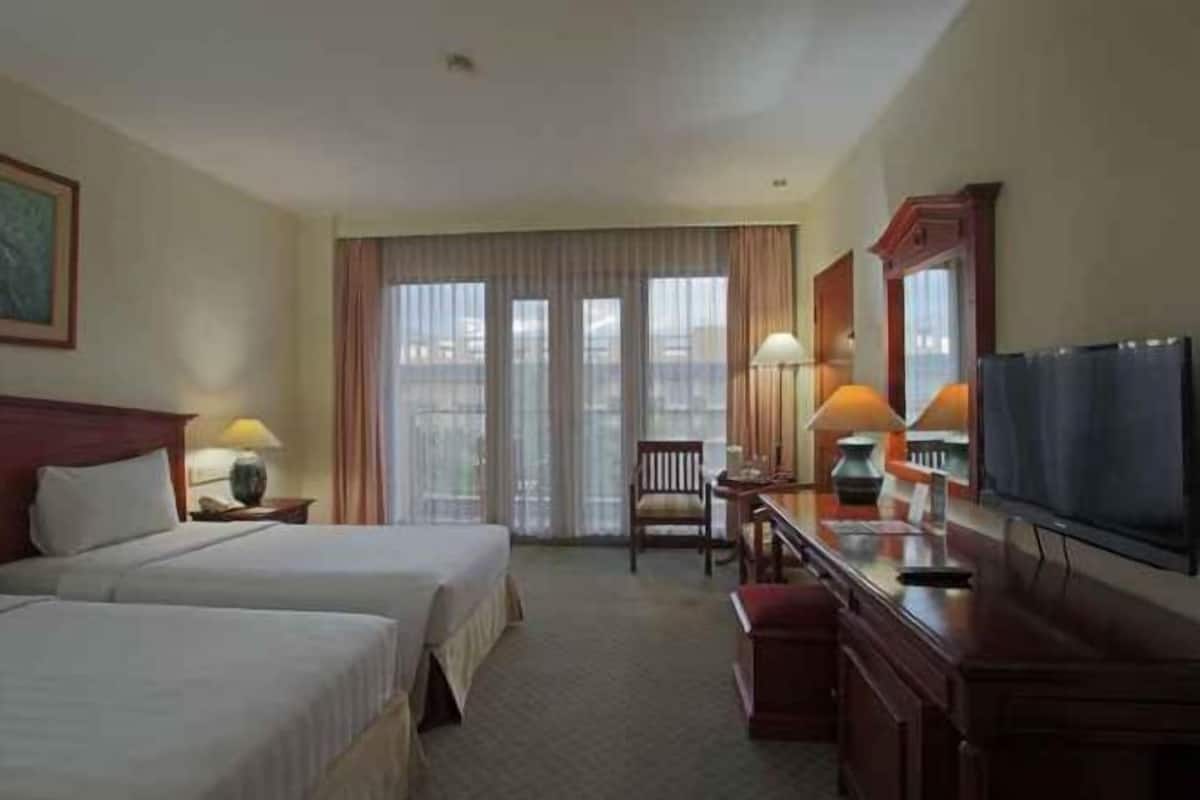 Minibar, com decoração personalizada, com mobília individualizada