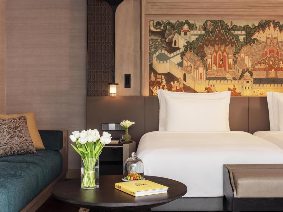 Roupa de alta qualidade, edredões de penas, minibar