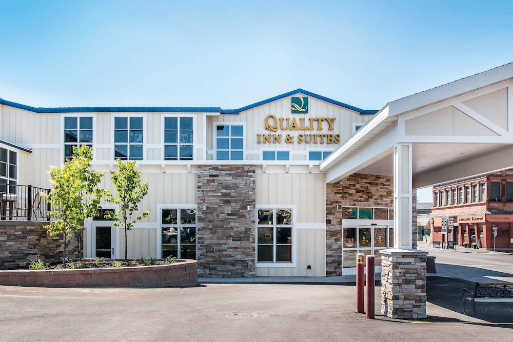 Quality Inn & Suites - Houghton, MI