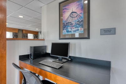 SureStay Hotel by Best Western Bowling Green North