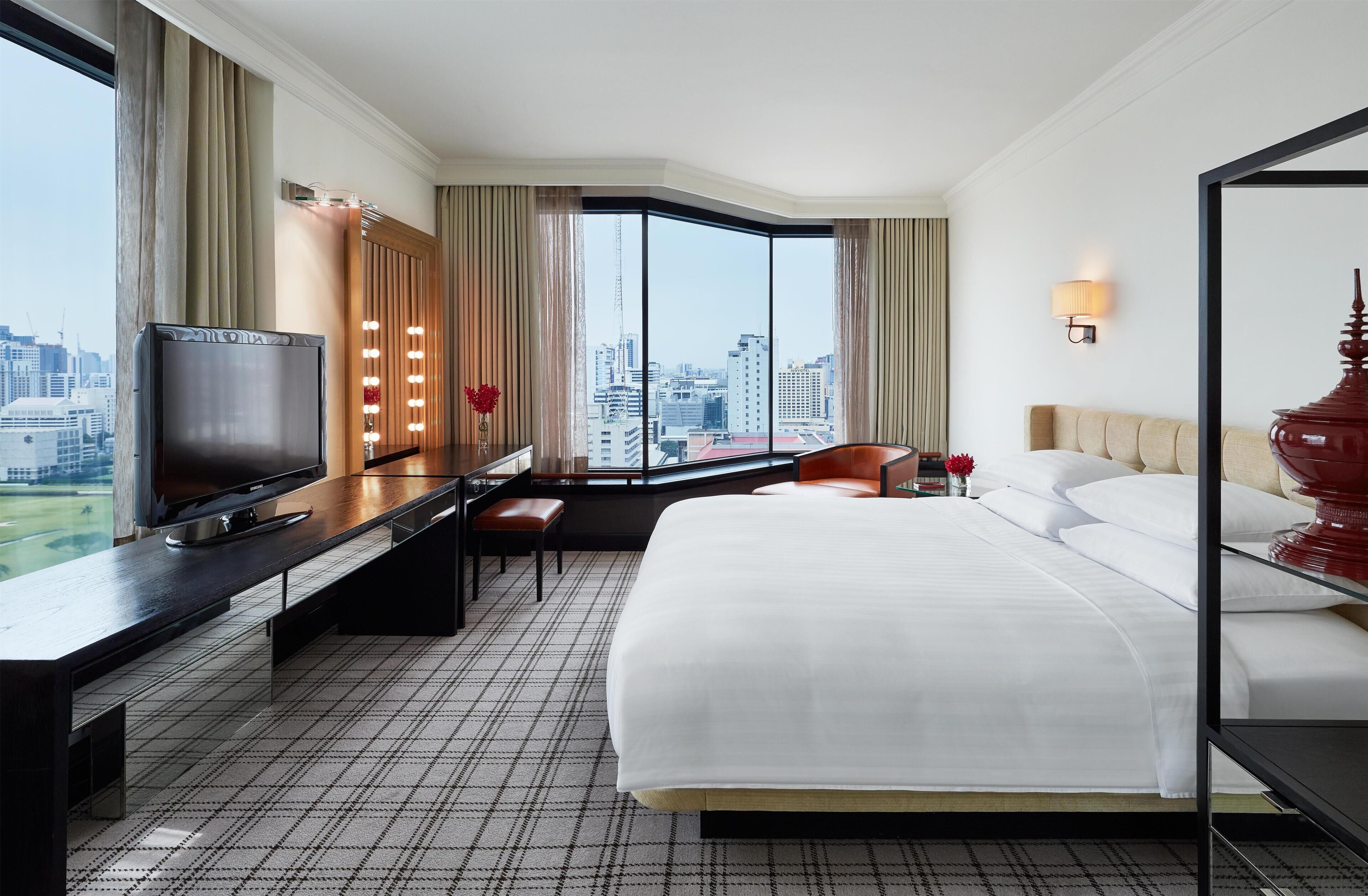 Suíte executiva, 1 cama King (Grand) | Frigobar, cofres nos quartos, escrivaninha