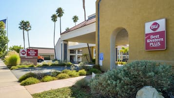 Entrada do alojamento