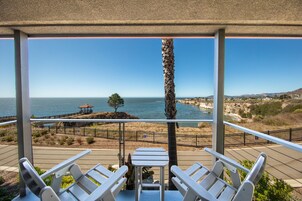 Quarto casal (Oceanfront Two) | Vista da sacada