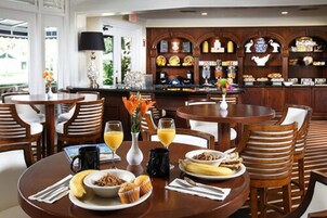 Pequeno-almoço continental diário incluído