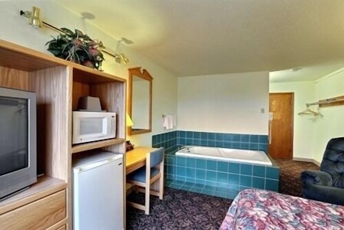 Top Hotels in Fergus Falls, MN from $79 - Expedia