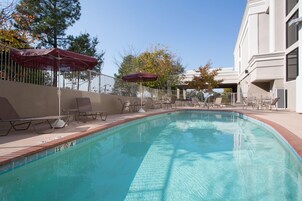 Piscina externa