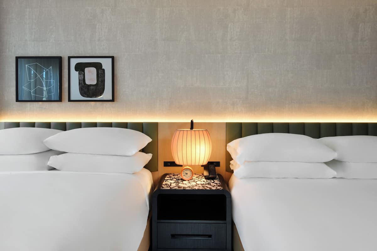 Quarto, 2 camas Queen (Essential) | Roupas de cama premium